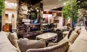 Como é a vida luxuosa de Post Malone um dos rappers mais famosos do mundo