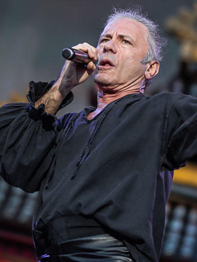 Bruce Dickinson Do Iron Maiden Fala Sobre A Responsabilidade Da Fama Coisa De Músico
