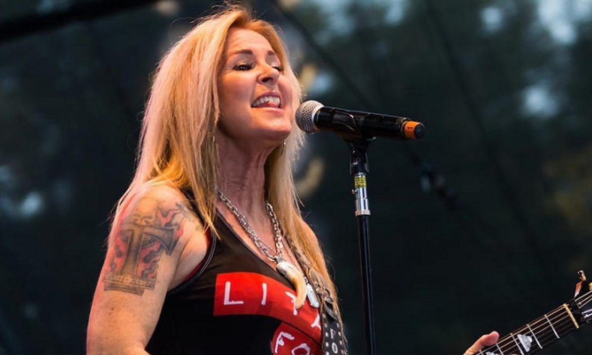 10 guitarristas de rock + metal que devem muito a Jimi Hendrix