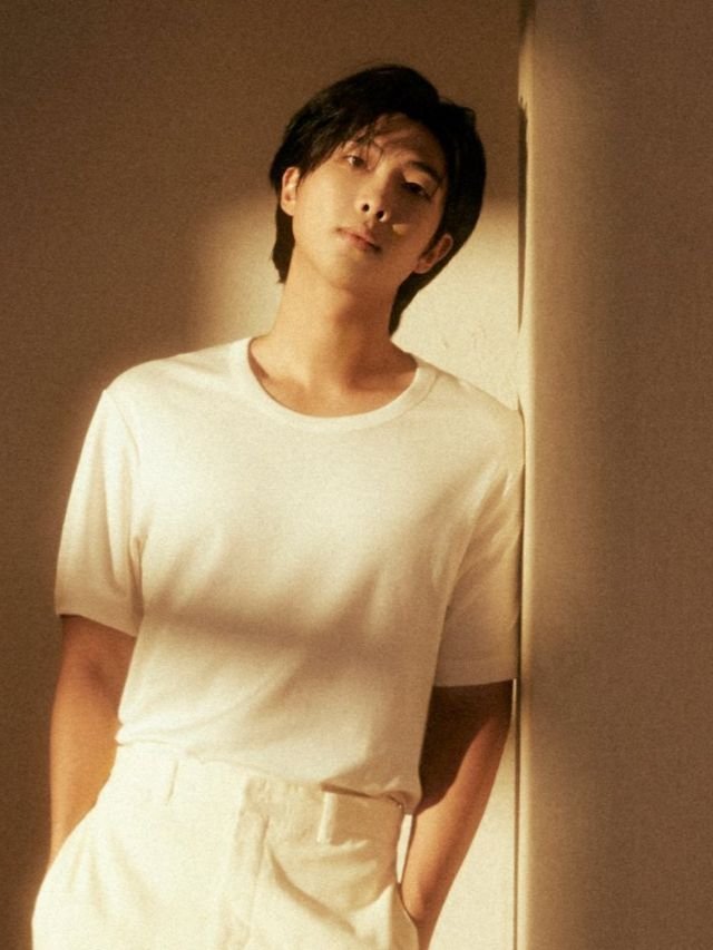 Líder do BTS RM, fala sobre álbum solo e o peso da fama | Coisa de Músico