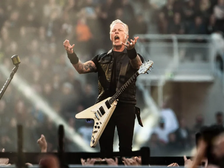 James Hetfield Nomeia As 2 Músicas do Metallica Mais Desafiadoras ao Vivo